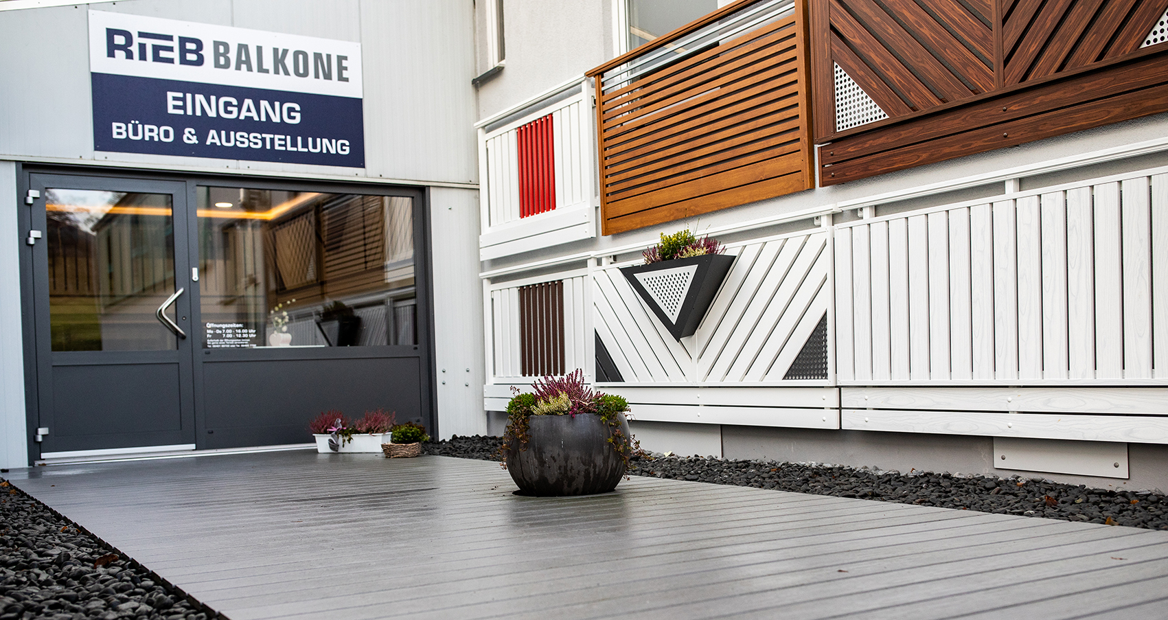 Kontakt – Balkone Rieb